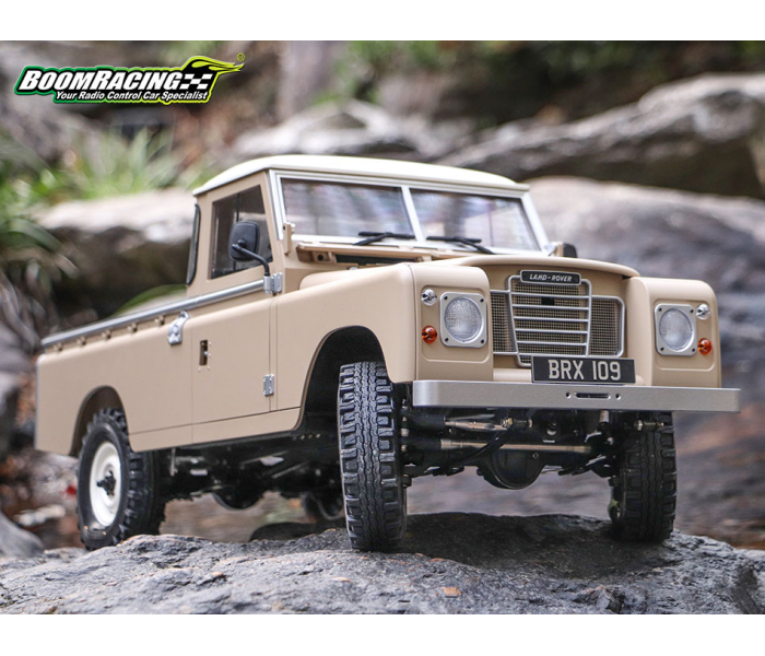 Land Rover® Series III 109 Pickup 1/10 Hard Body Kit