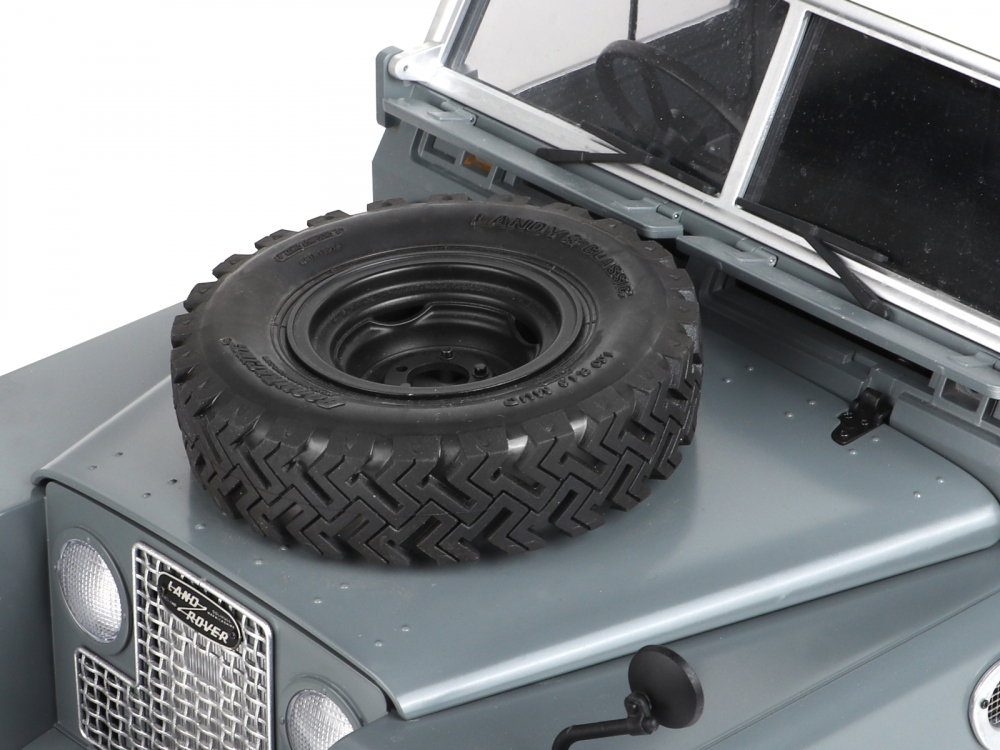 Shop Spare Wheel and Tire with Mount for Series Land Rover® Razor ...